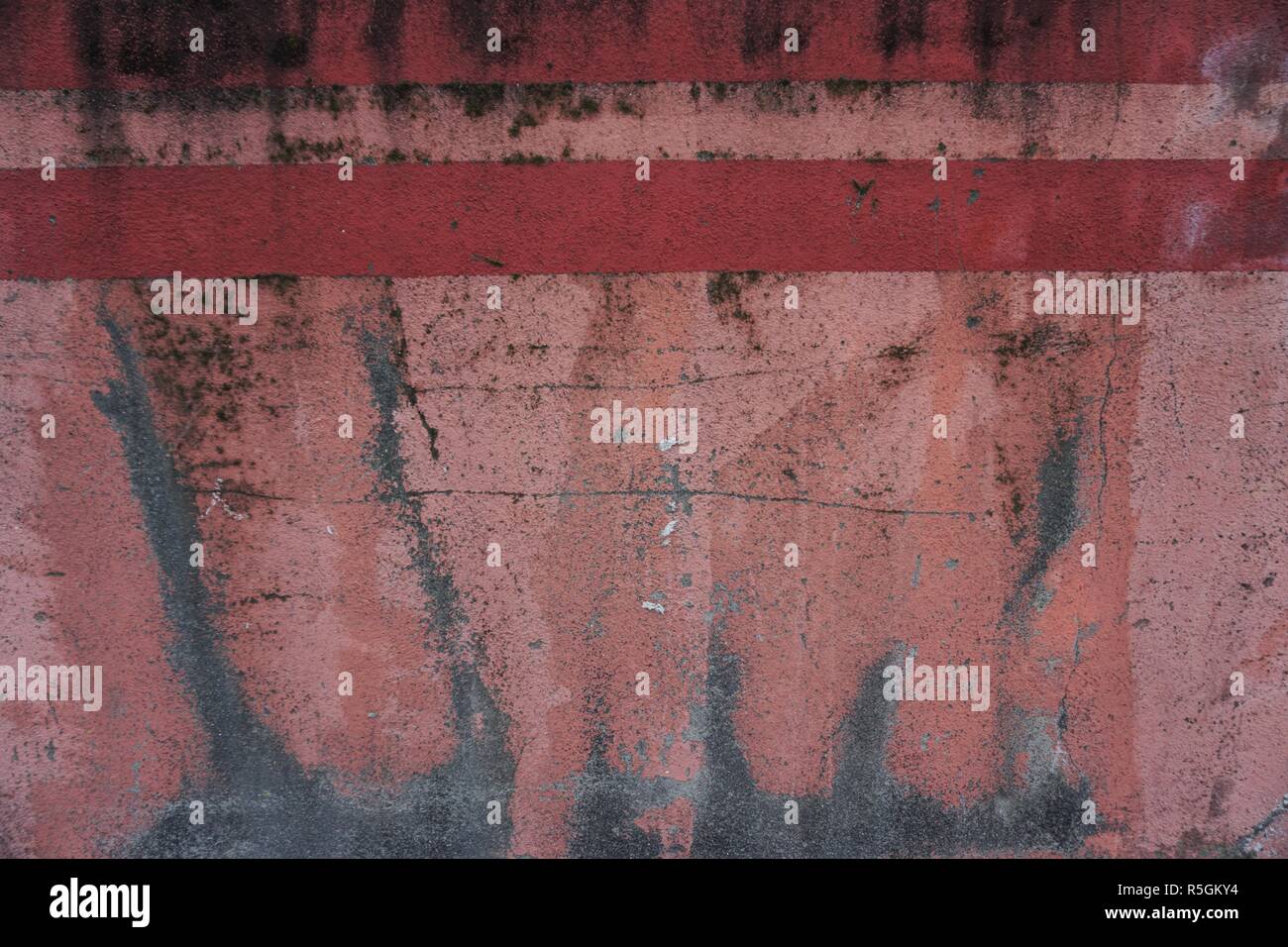 the red wall texture Stock Photo - Alamy
