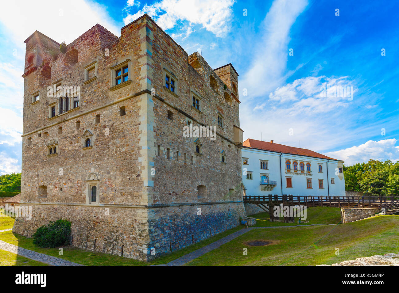 Tower travel famous stone hi-res stock photography and images - Alamy