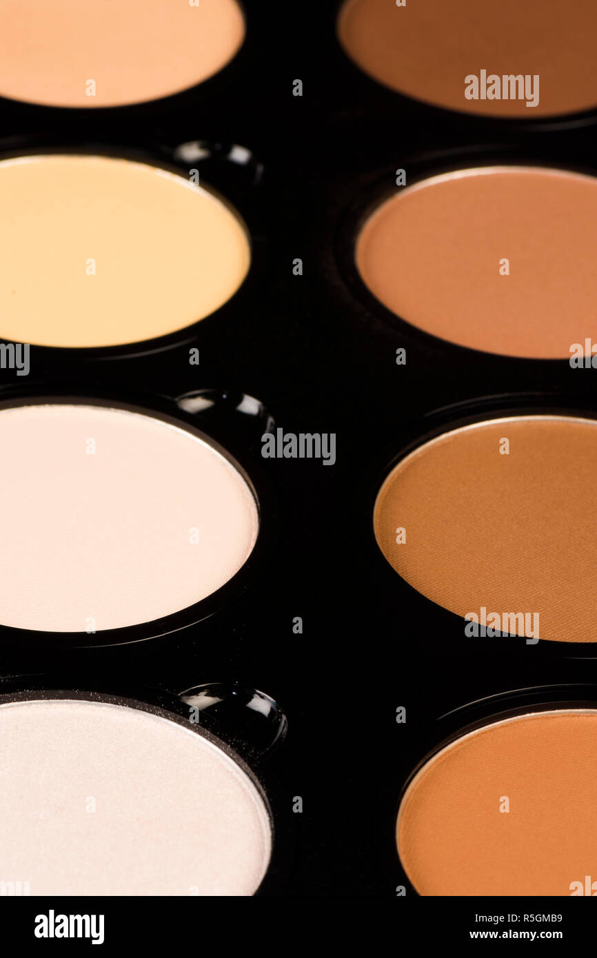 Contouring colors hi-res stock photography and images - Alamy
