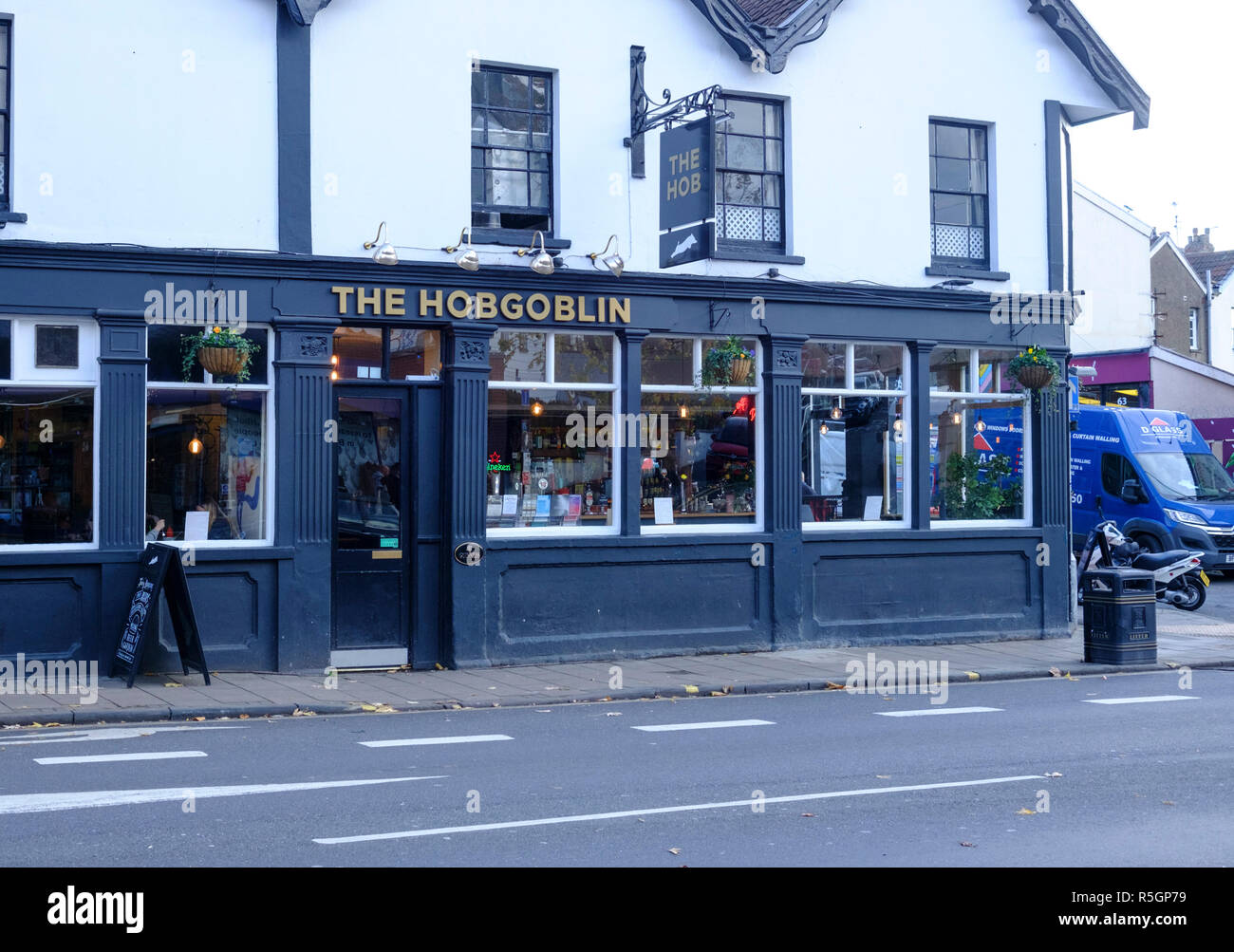 Around the Bishopston area of Bristol. The Hobgoblin Pub Stock Photo ...