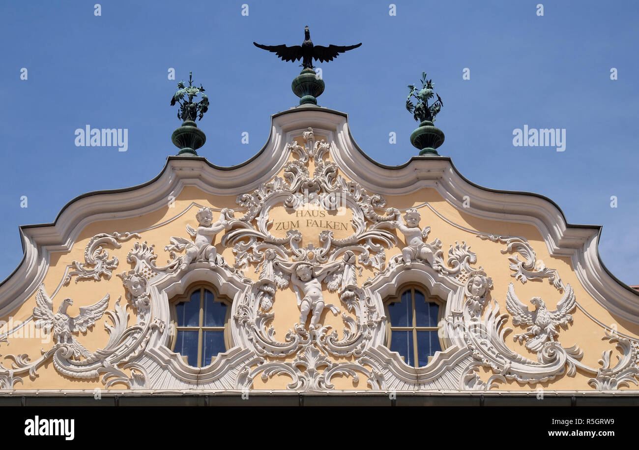 Rococo building hi-res stock photography and images - Alamy