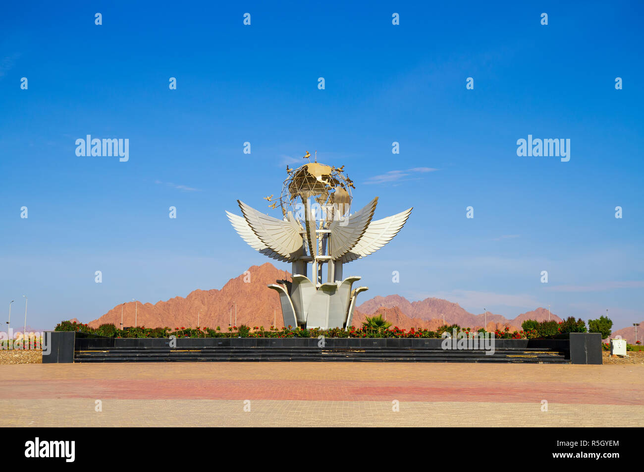 Peace Square monument Stock Photo - Alamy