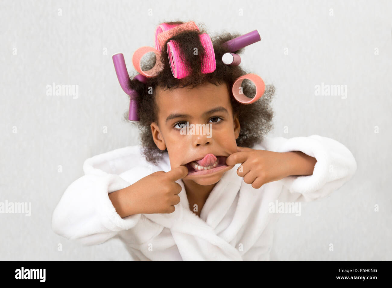 Girl curlers in hair hi-res stock photography and images - Alamy