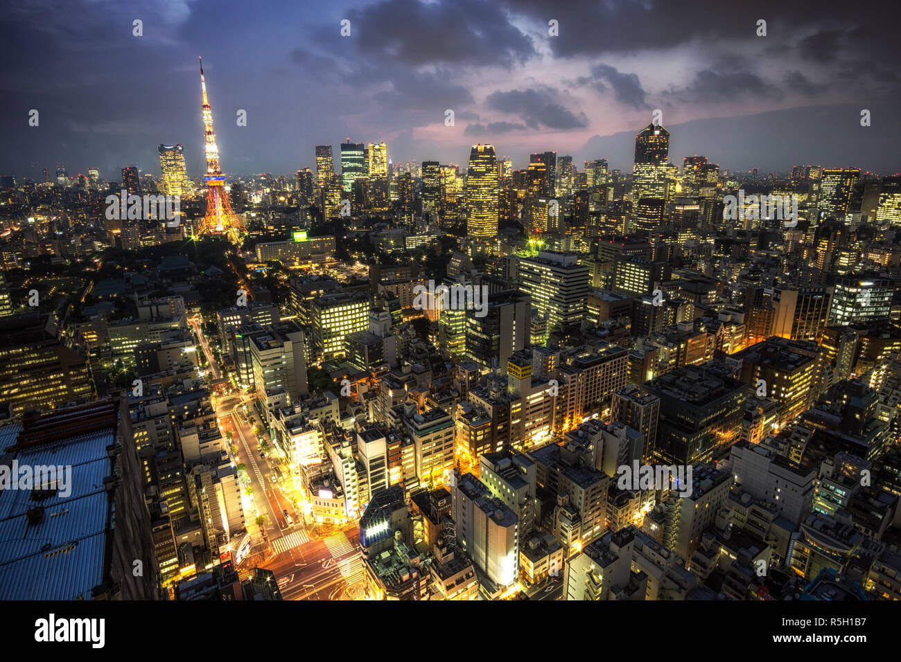 tokyo tower city view Stock Photo - Alamy