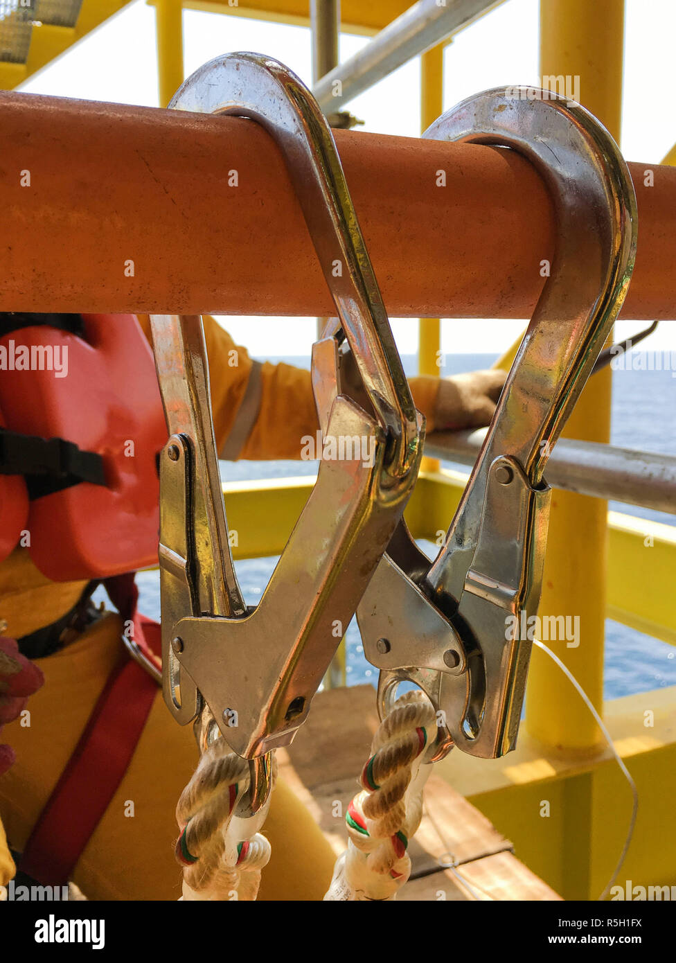 Working at height Stock Photo - Alamy