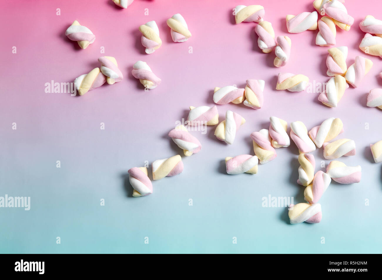 Neon marshmallow hi-res stock photography and images - Alamy