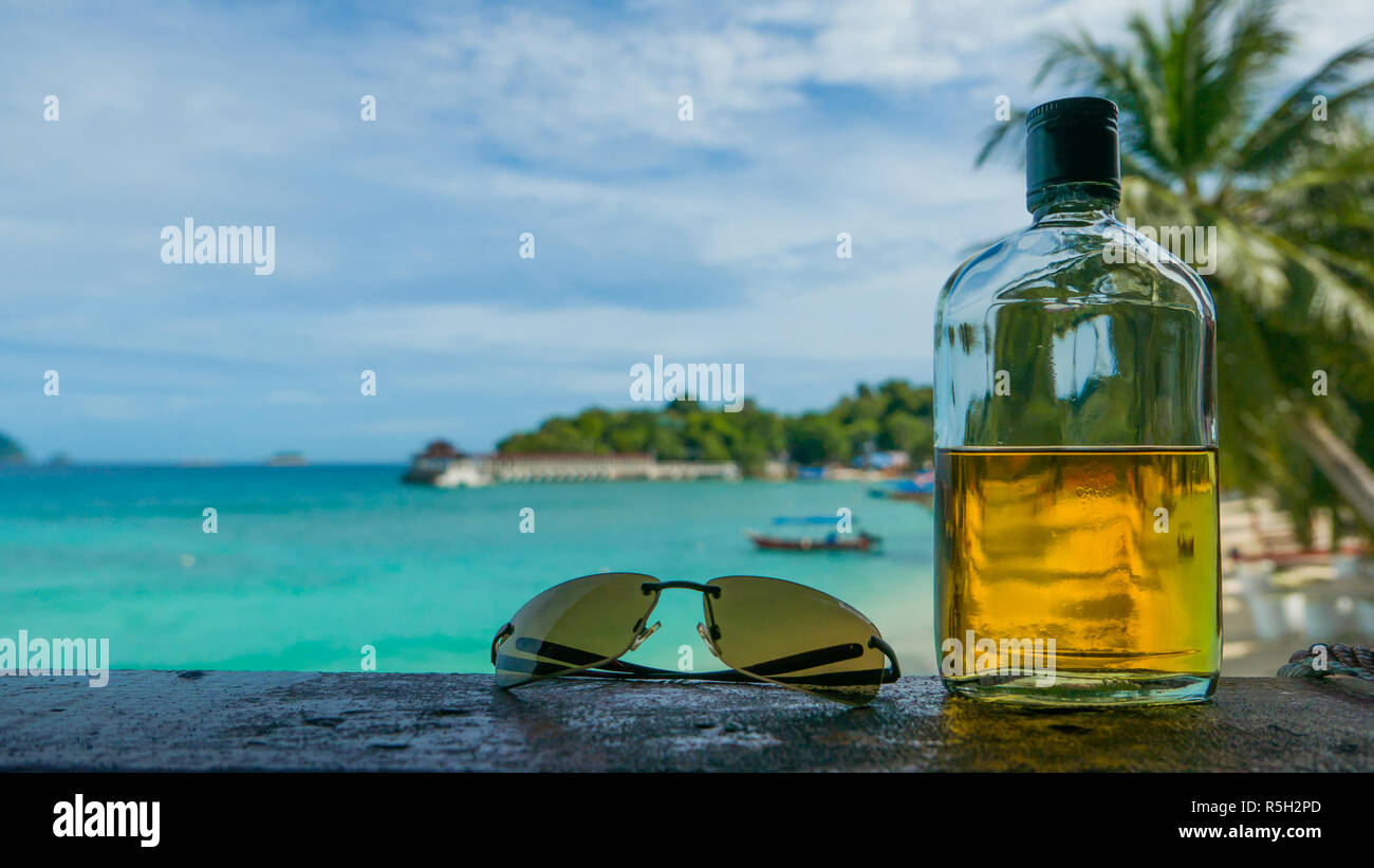 Bay rum tree hi-res stock photography and images - Alamy