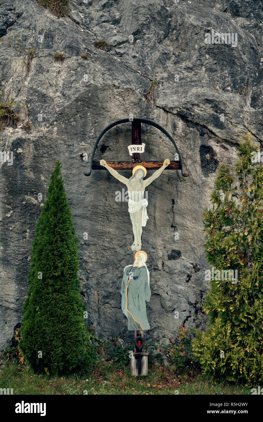 Jesus Crucifixion Cross Found
