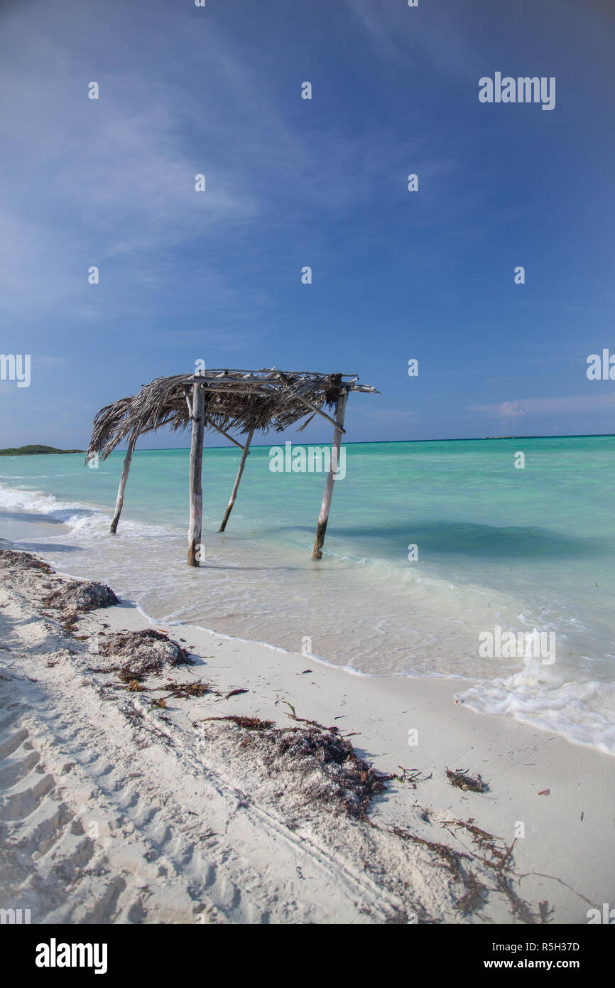 Cuban beach hi-res stock photography and images - Alamy