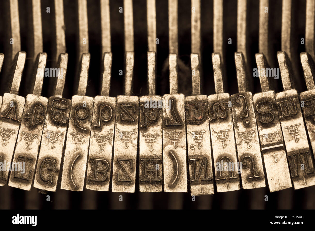 Mechanical typesetting hi-res stock photography and images - Alamy