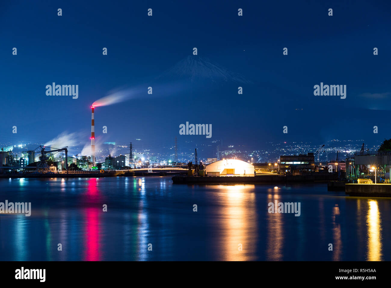 Fuji shi hi-res stock photography and images - Alamy