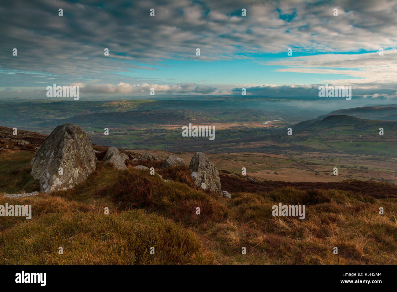 Summit in the carneddau range hi-res stock photography and images - Alamy