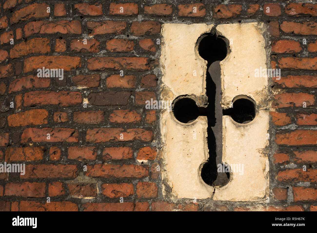Cross slit hi-res stock photography and images - Alamy