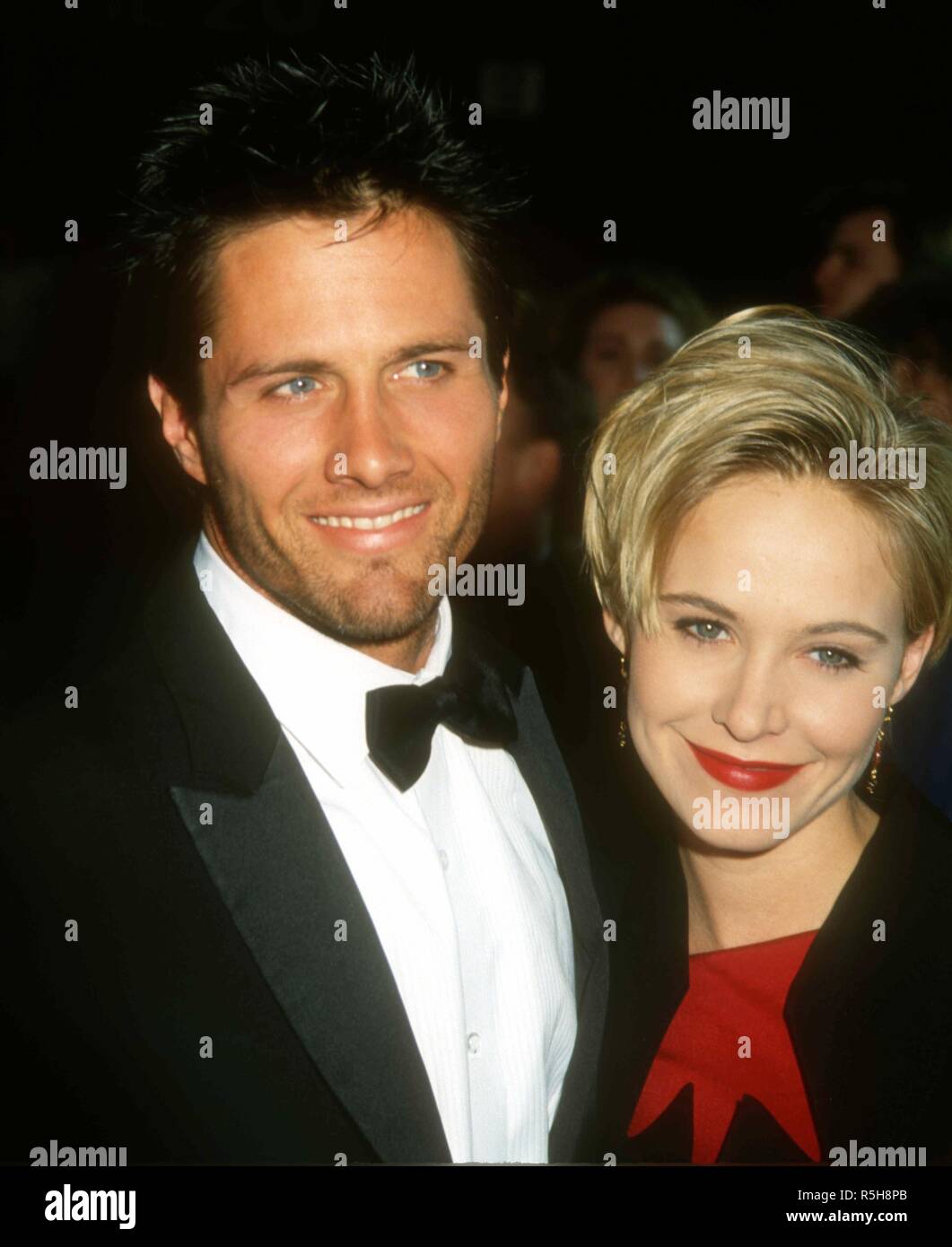 Rob estes and josie bissett hi-res stock photography and images - Alamy