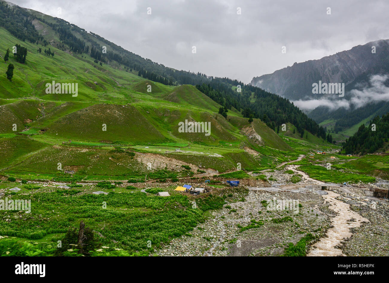 Mountain scenery of Kashmir and Jammu, Northern India Stock Photo - Alamy