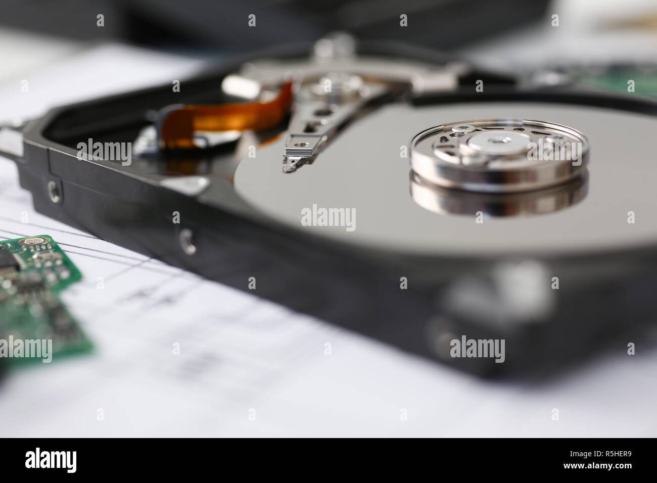 Hardware test hi-res stock photography and images - Alamy