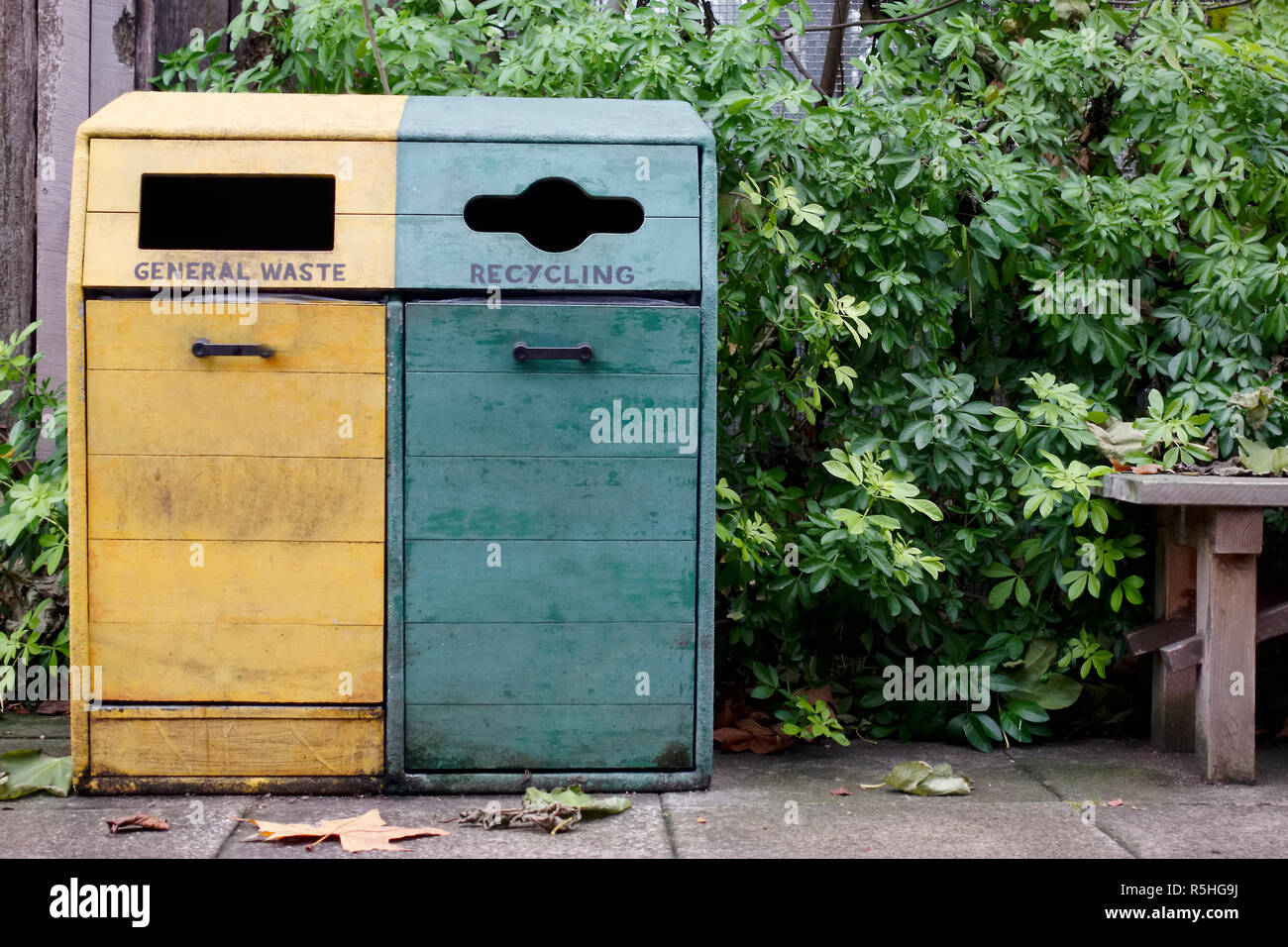 Colour coded bins hi-res stock photography and images - Alamy