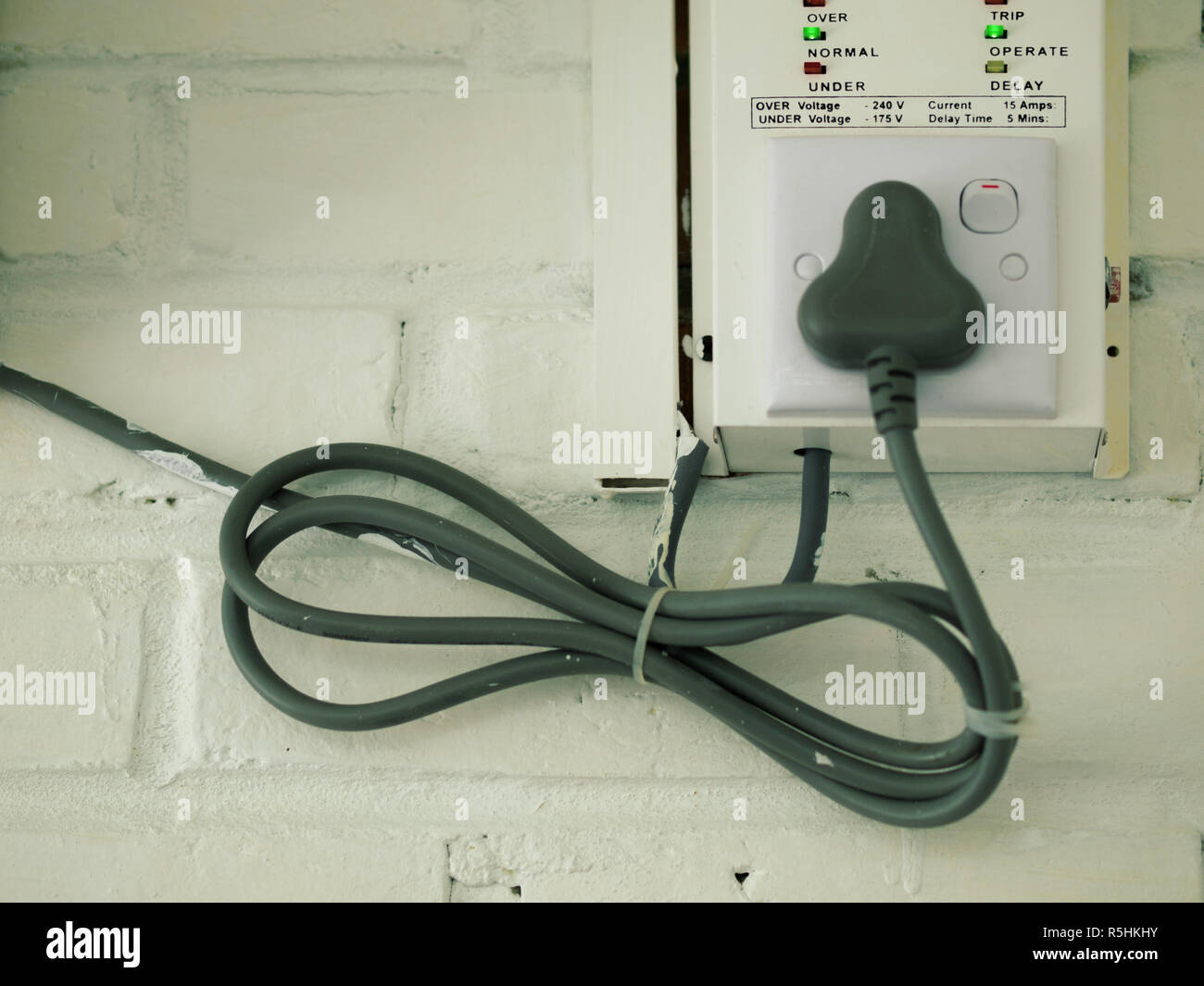 Electrical conduction hi-res stock photography and images - Alamy