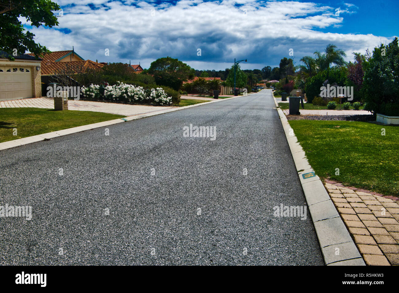 Select neighbourhood hi-res stock photography and images - Alamy