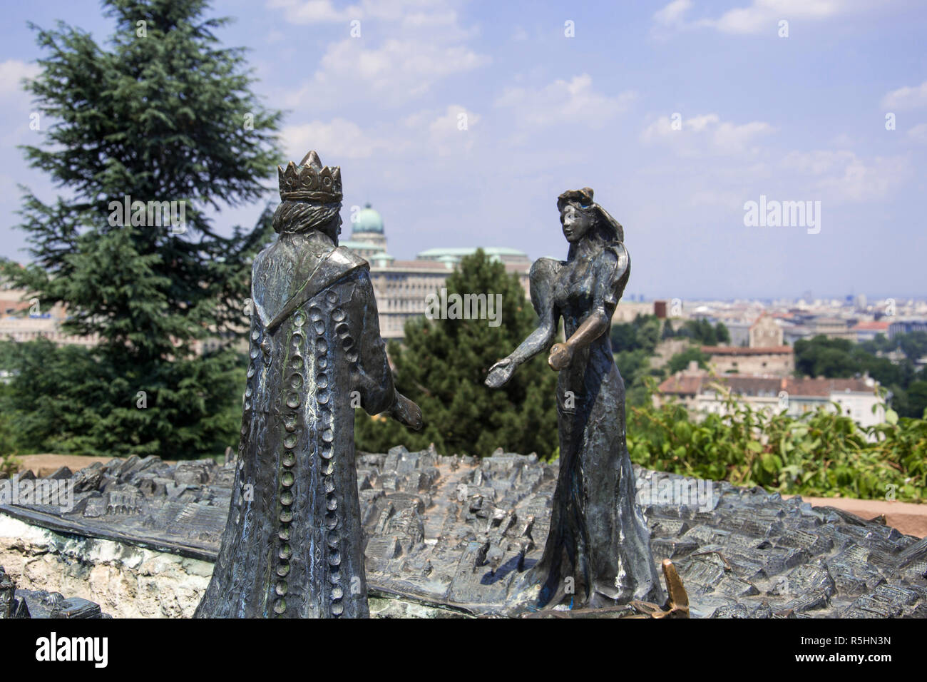 Statue of prince buda and princess pest hi-res stock photography and ...