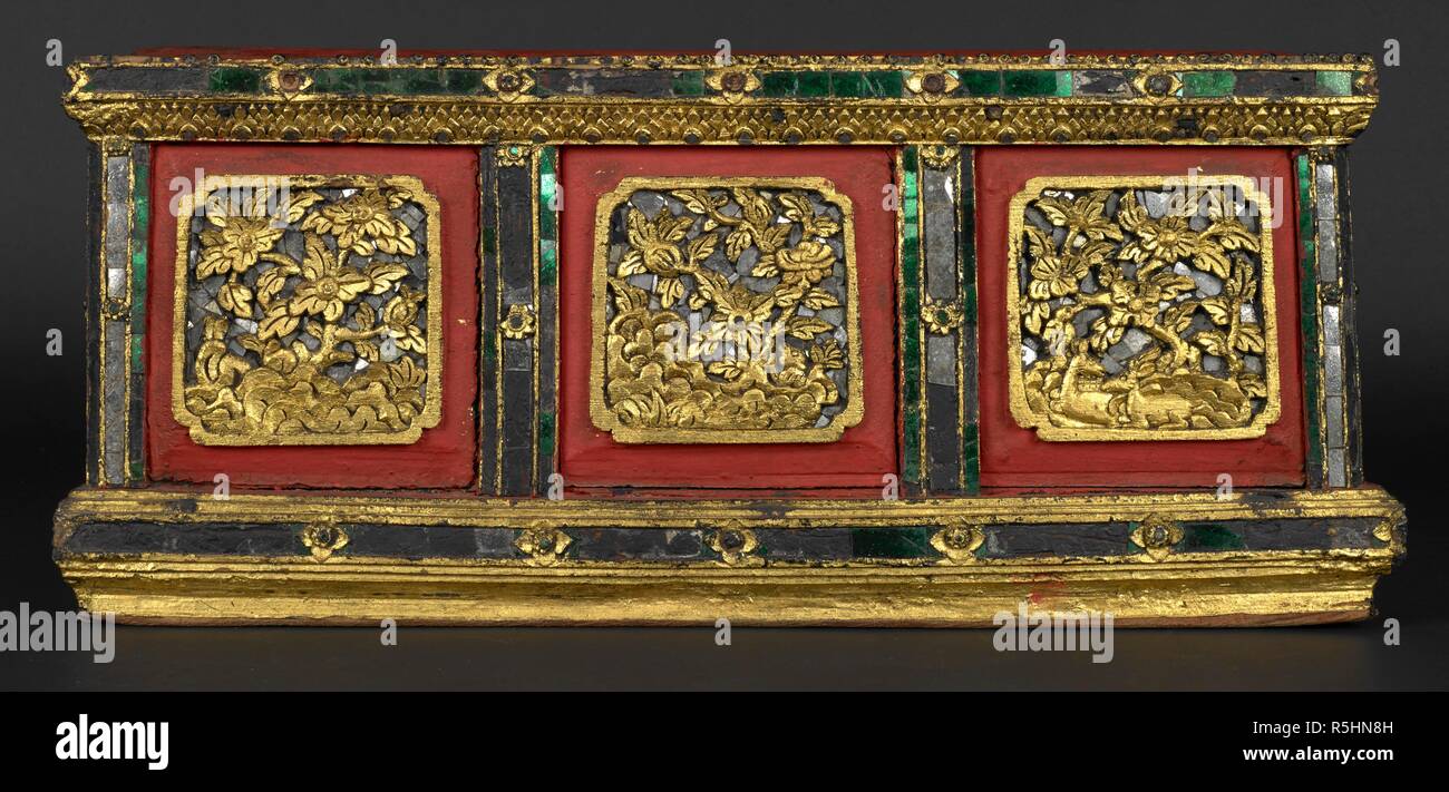 Side of a box made to contain a manuscript. 19th Century lacquer ...
