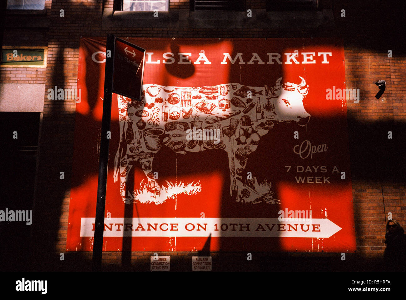 Vintage shopping mall united states hi-res stock photography and images ...