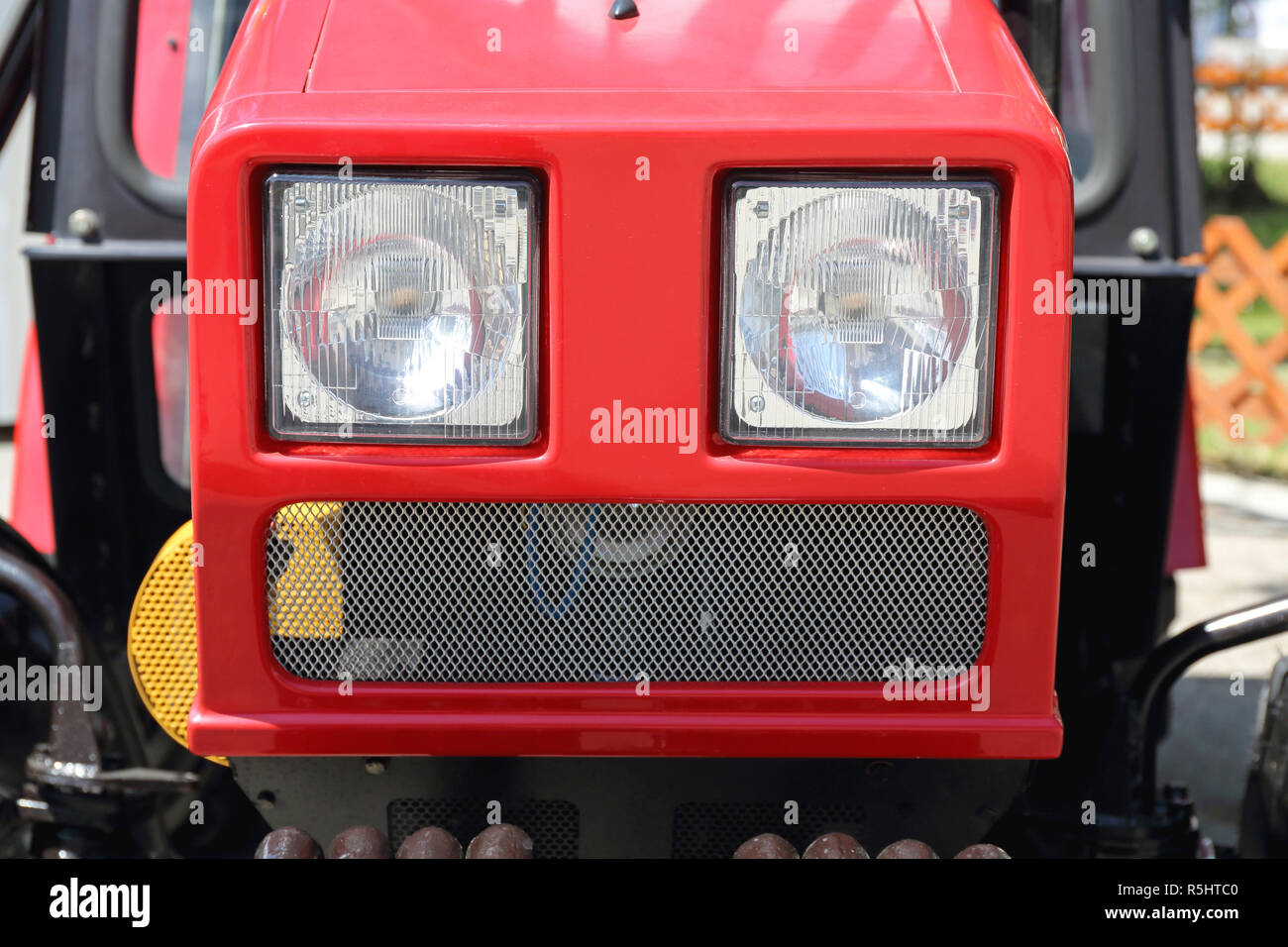 Pair of headlights hi-res stock photography and images - Alamy