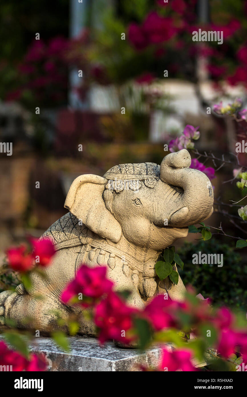 Buddhist sacrificial rite hi-res stock photography and images - Alamy