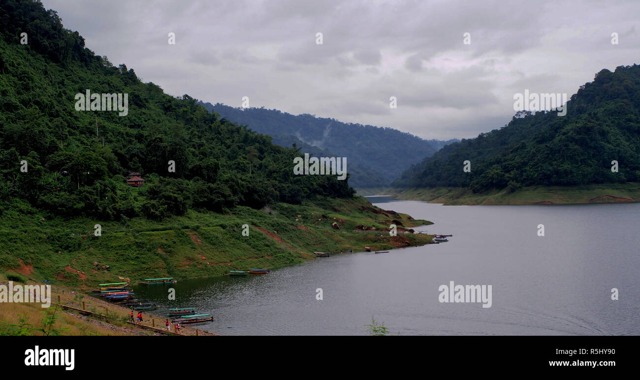 Mountain ane river Stock Photo - Alamy