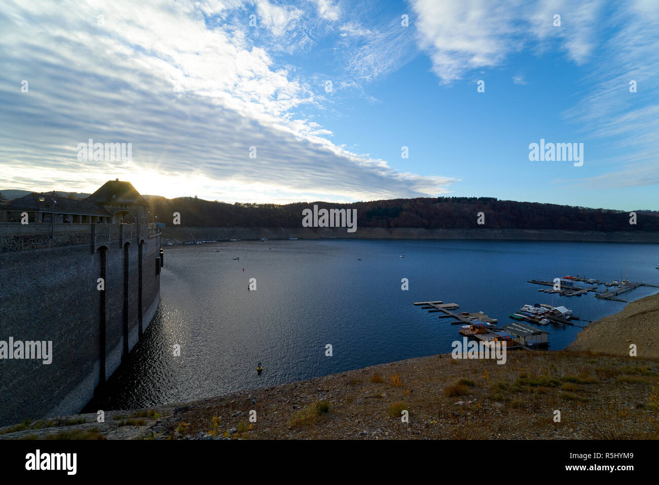 Edertal dam 2018, reservoir and dam, lower water level, jetty Stock ...