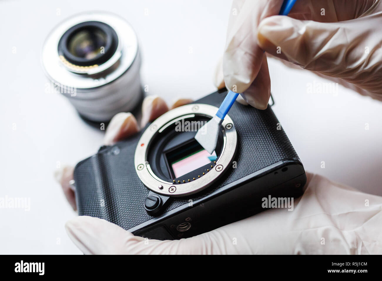 Sensor Cleaning Mirrorless Camera at Leon Hendricks blog