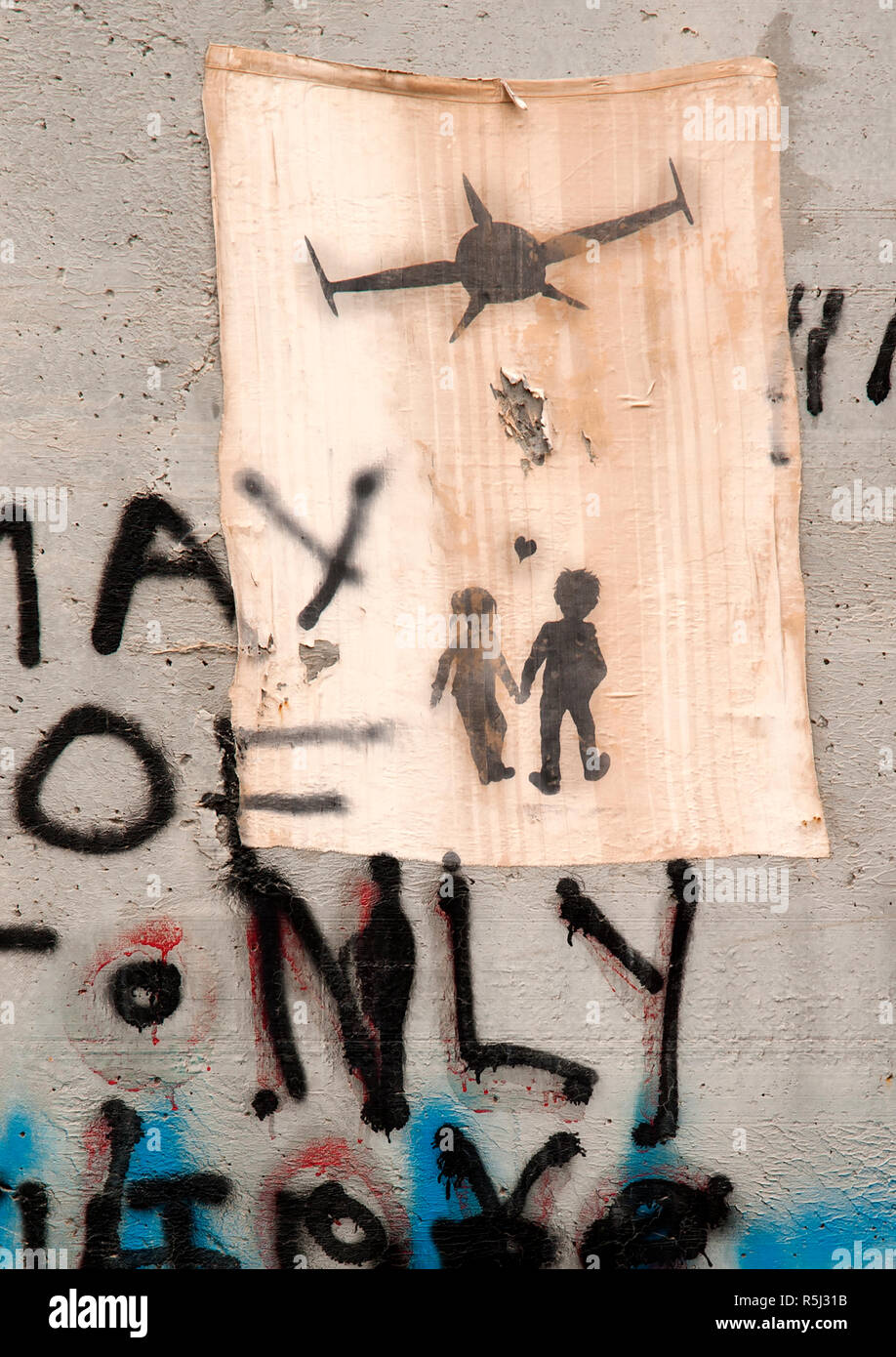 Dropping bombs on it hi-res stock photography and images - Alamy