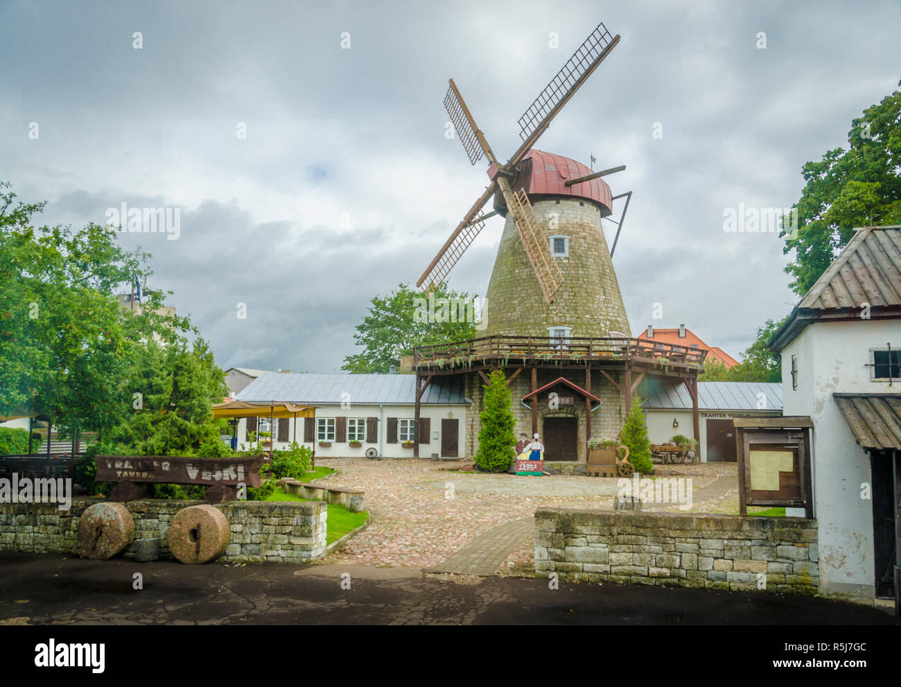 Windmill platform hi-res stock photography and images - Alamy