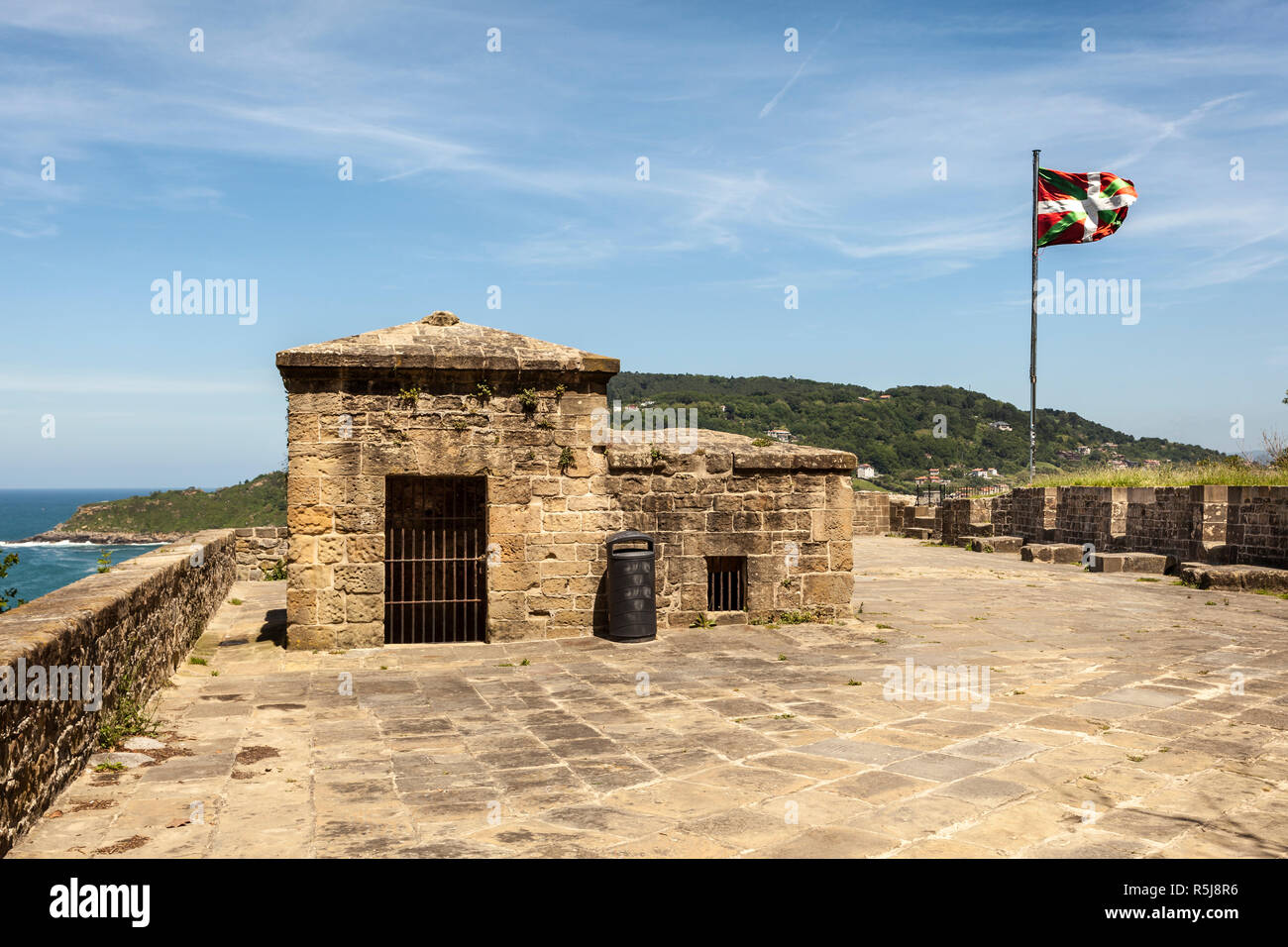 Basque flag hi-res stock photography and images - Alamy
