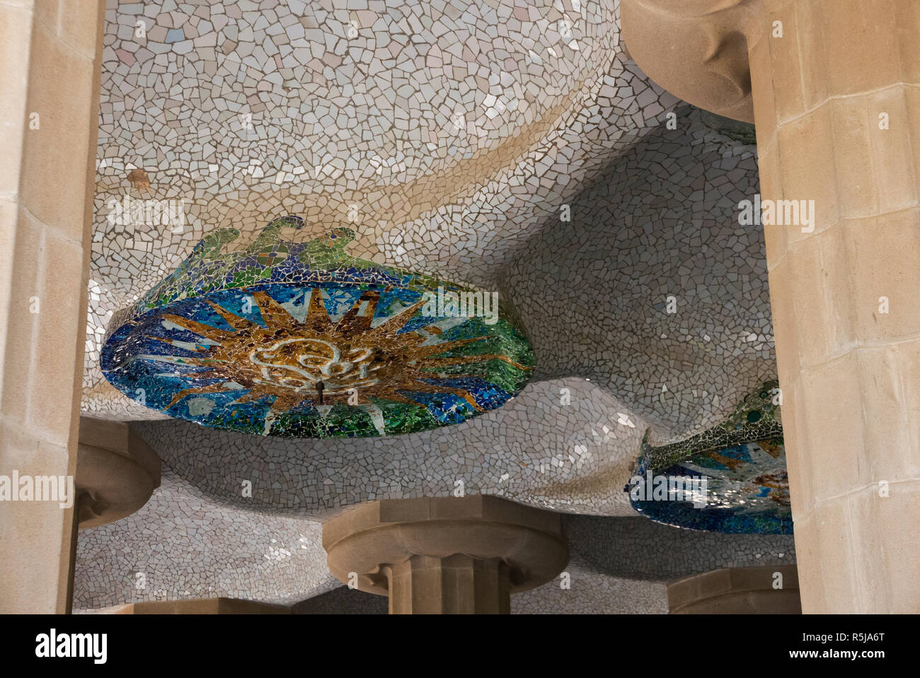 Hall of a hundred columns hi-res stock photography and images - Alamy