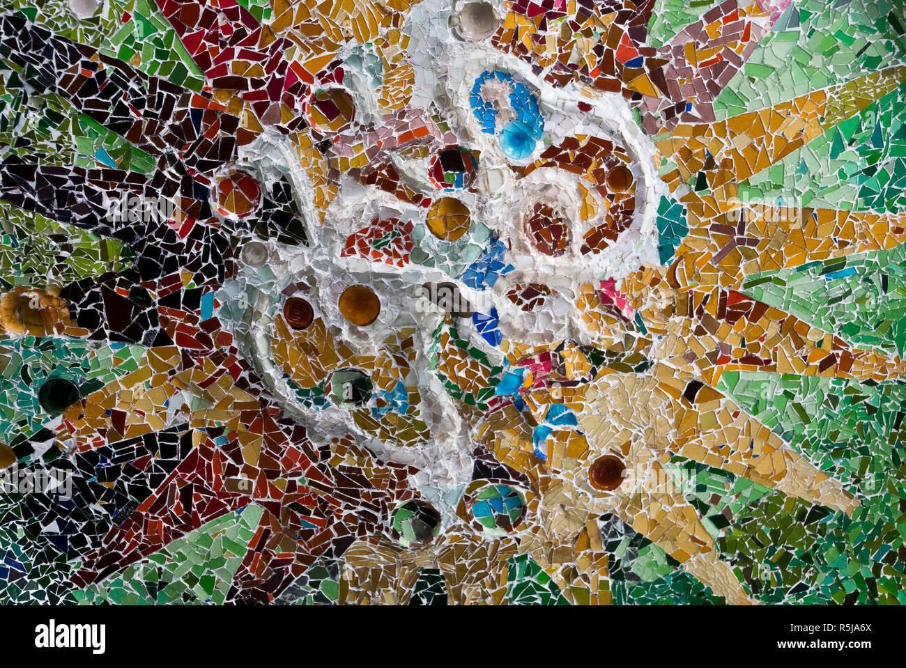 A colourful circular decoration on the ceiling in the Hall of the ...