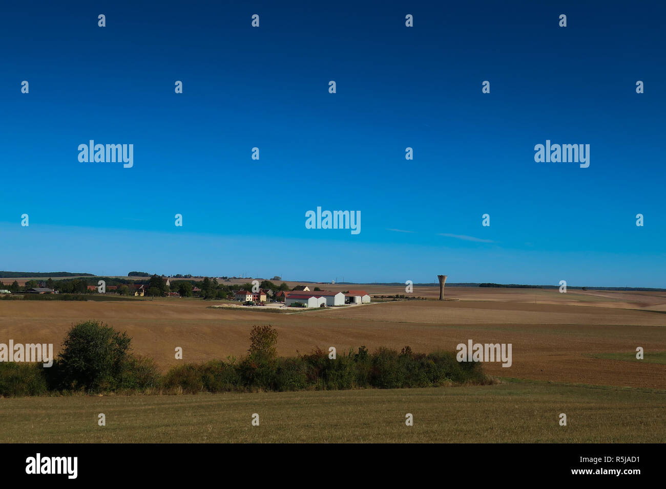 Champagne bourgogne hi-res stock photography and images - Alamy