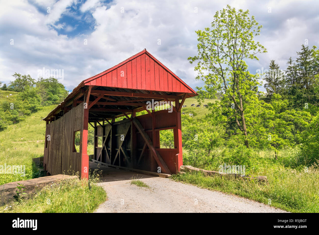Danley covered bridge hi-res stock photography and images - Alamy