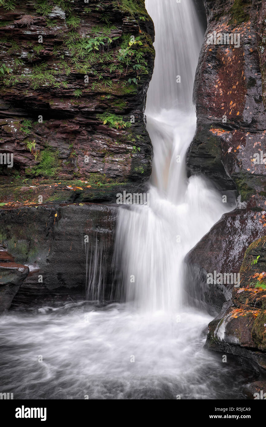 Adams Falls, one of many beautiful waterfalls in Pennsylvania's ...