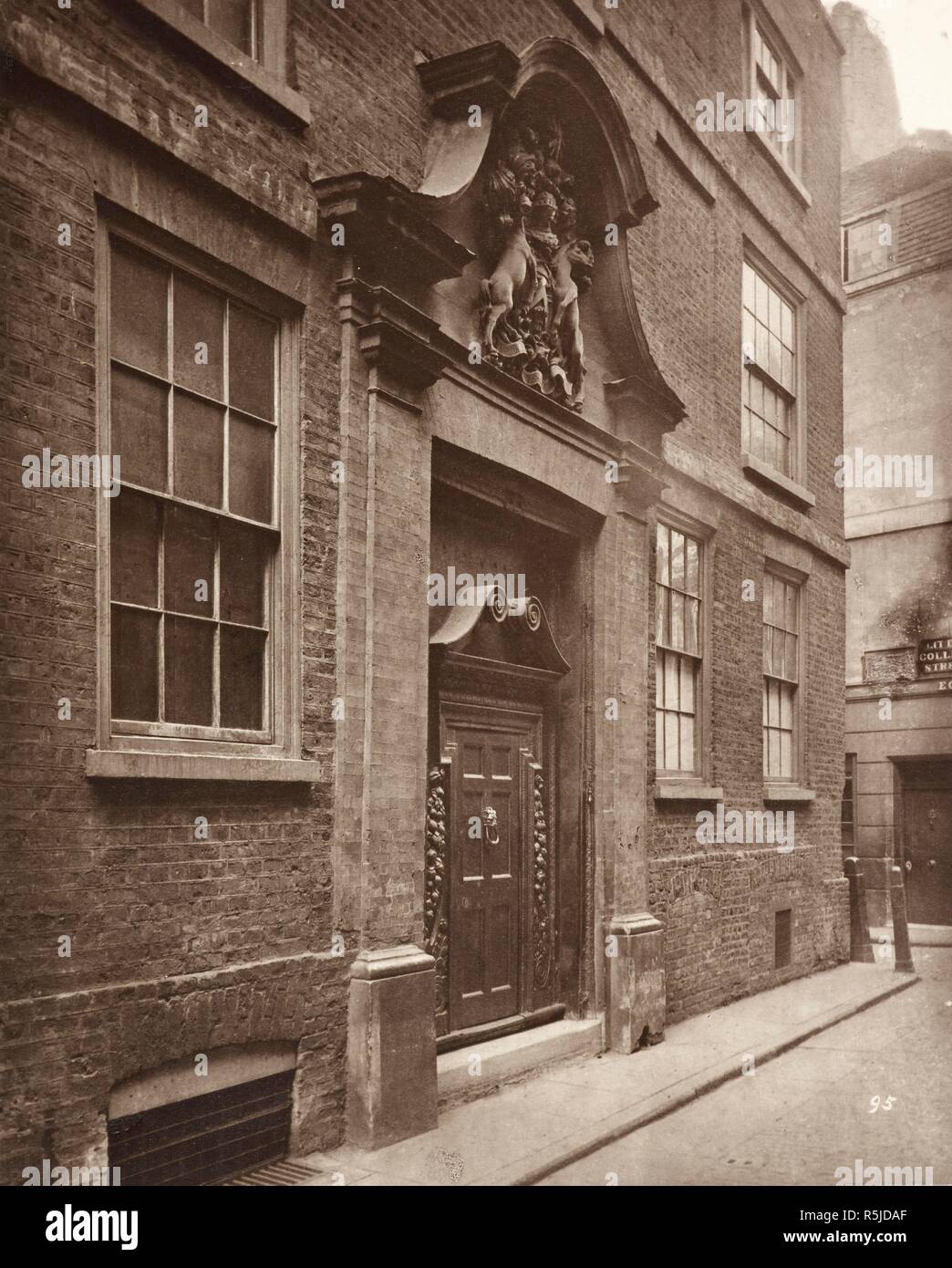 Innholders' Hall. One hundred and twenty plates with text, and fifteen ...