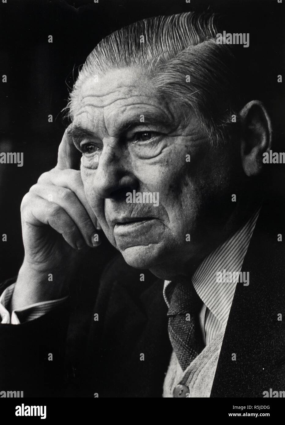 Koestler arthur hi-res stock photography and images - Alamy