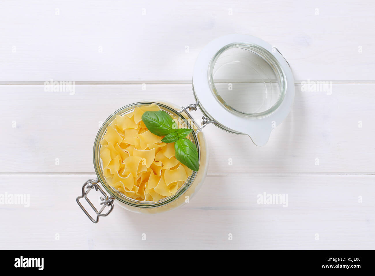 quadretti - square shaped pasta Stock Photo - Alamy