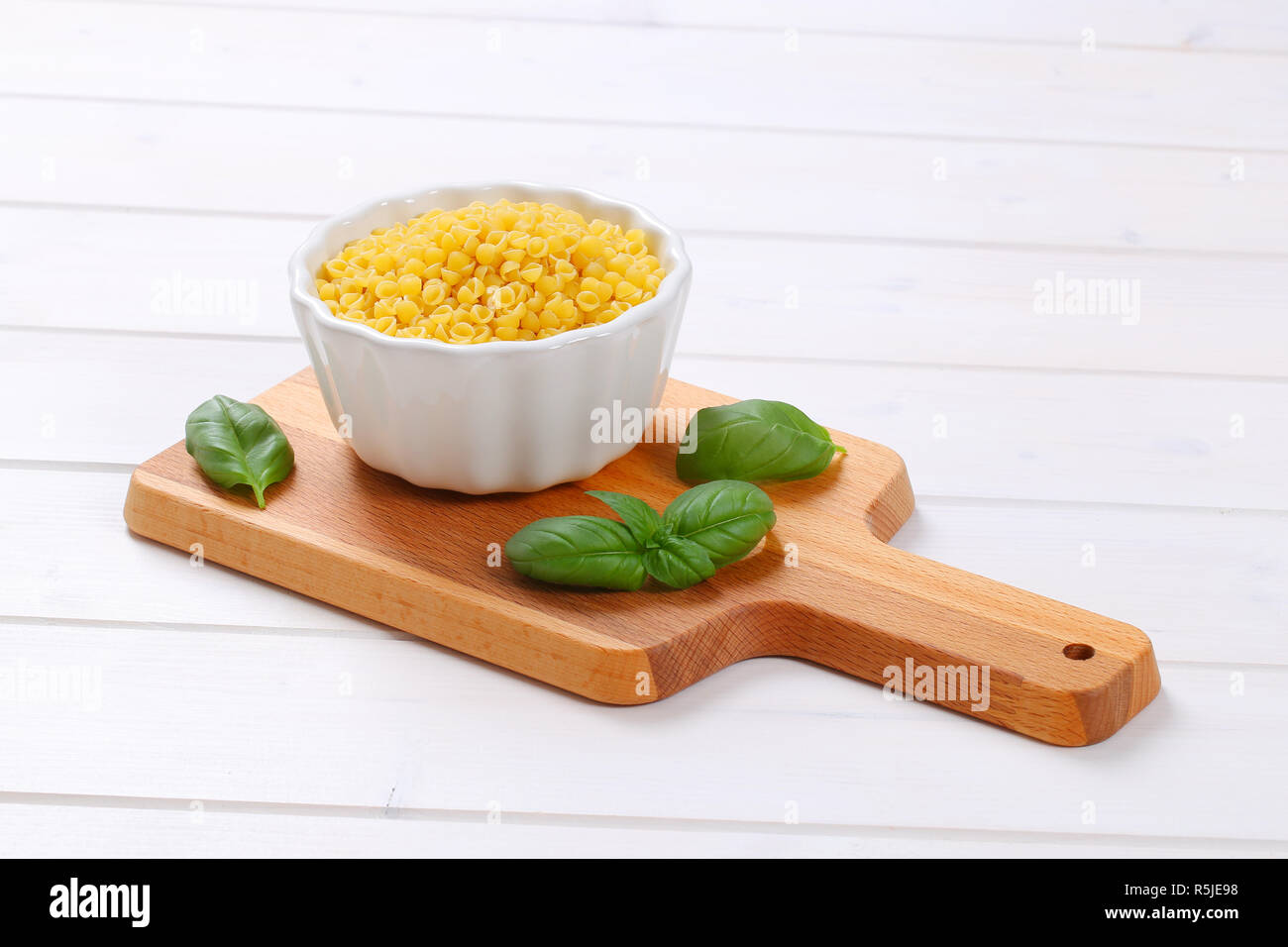 small pasta shells Stock Photo - Alamy