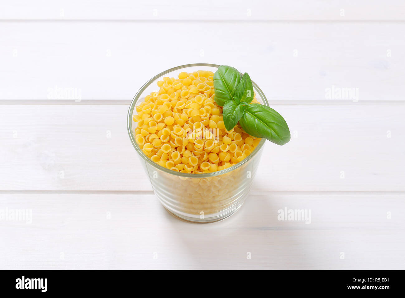 small pasta shells Stock Photo - Alamy