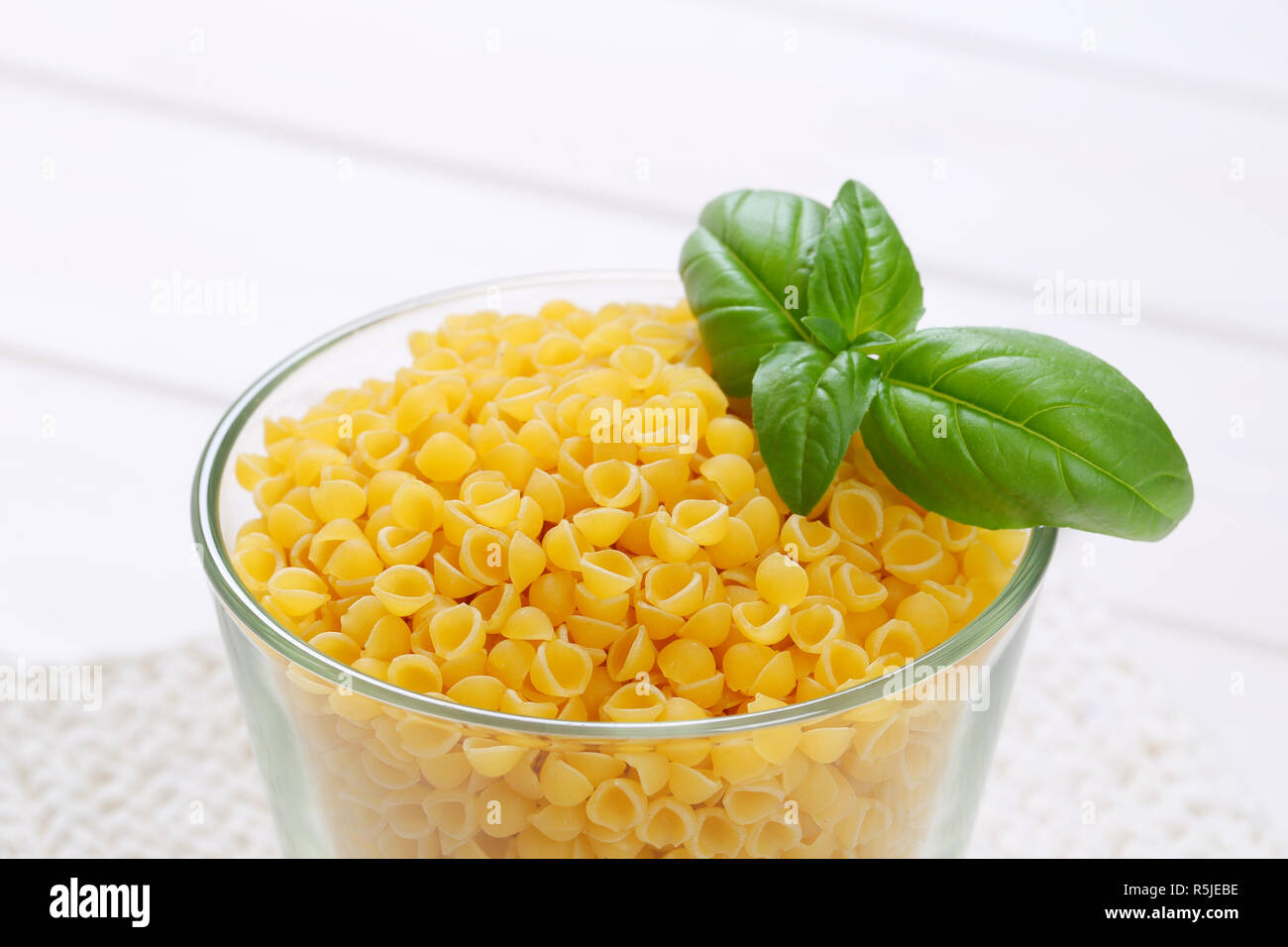 small pasta shells Stock Photo - Alamy