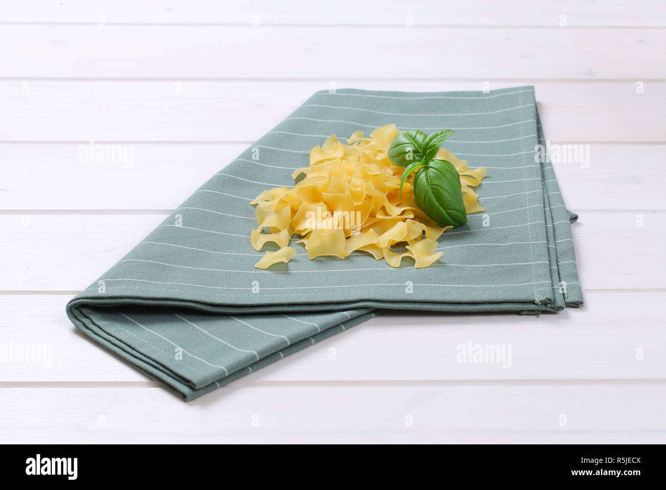 quadretti - square shaped pasta Stock Photo - Alamy