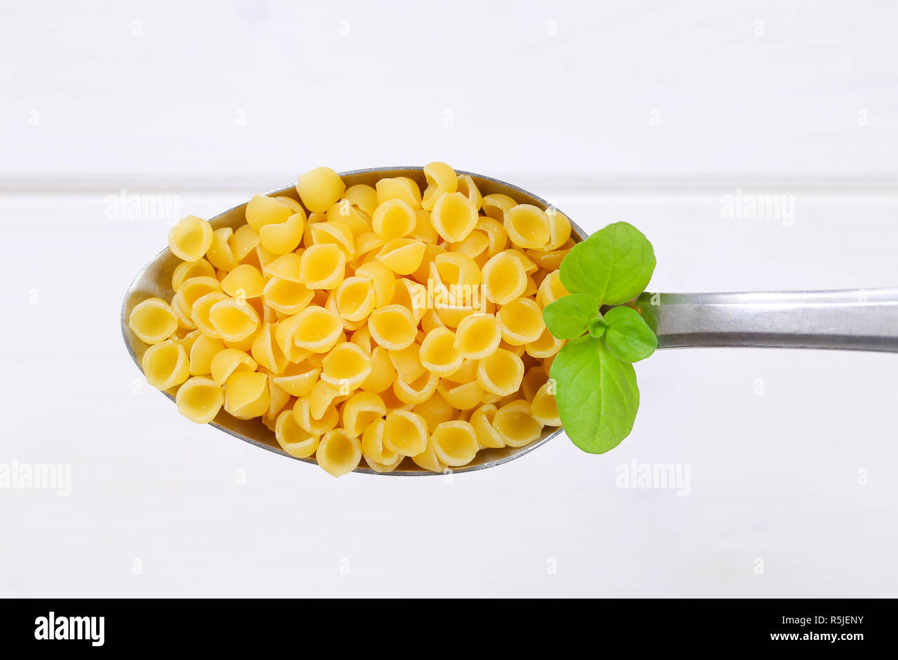 small pasta shells Stock Photo - Alamy