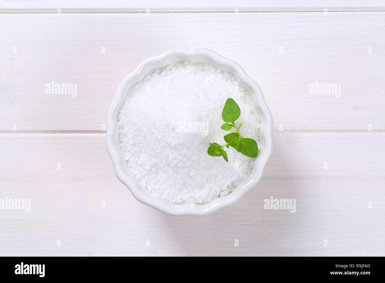 coarse grained salt Stock Photo - Alamy