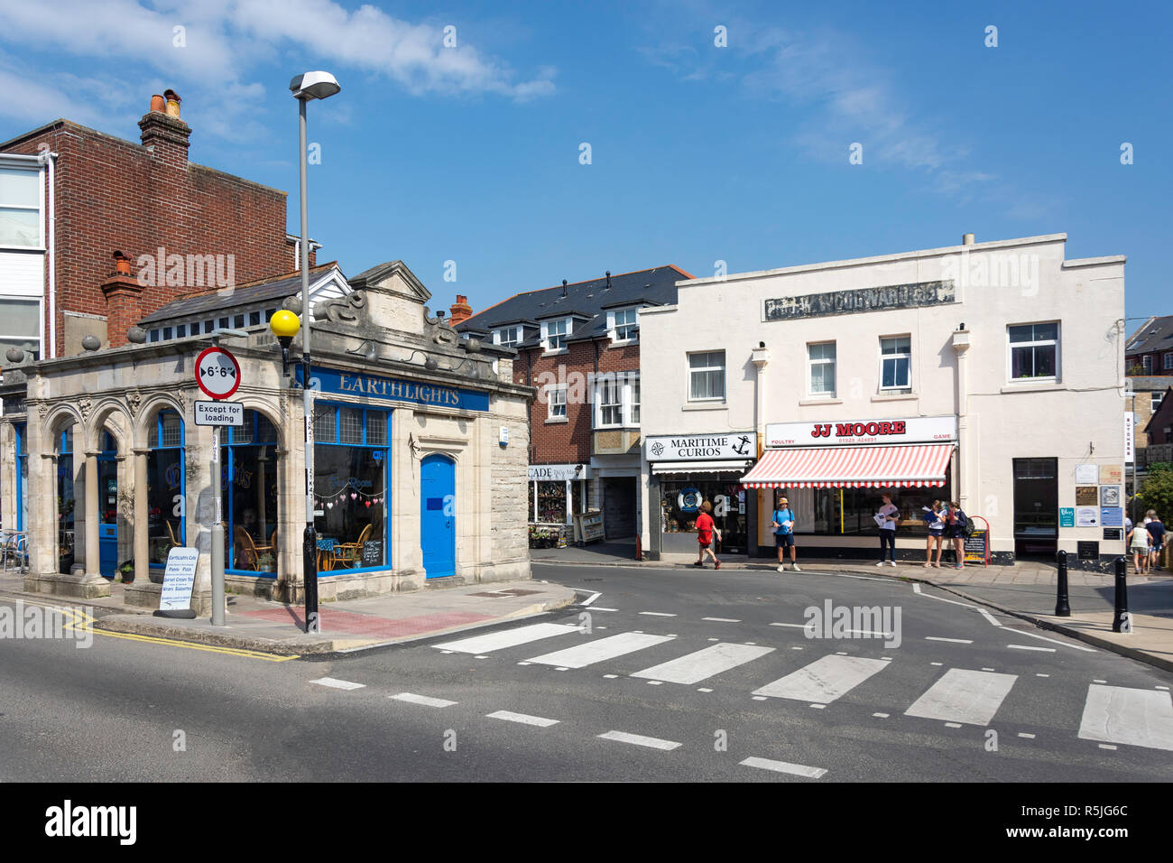 High street swanage hi-res stock photography and images - Alamy