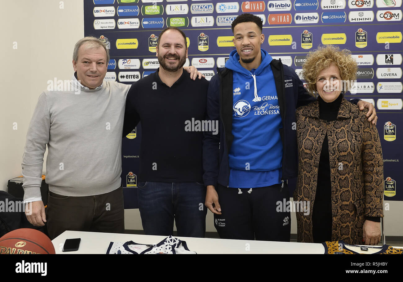 Andrea bonetti hi-res stock photography and images - Alamy